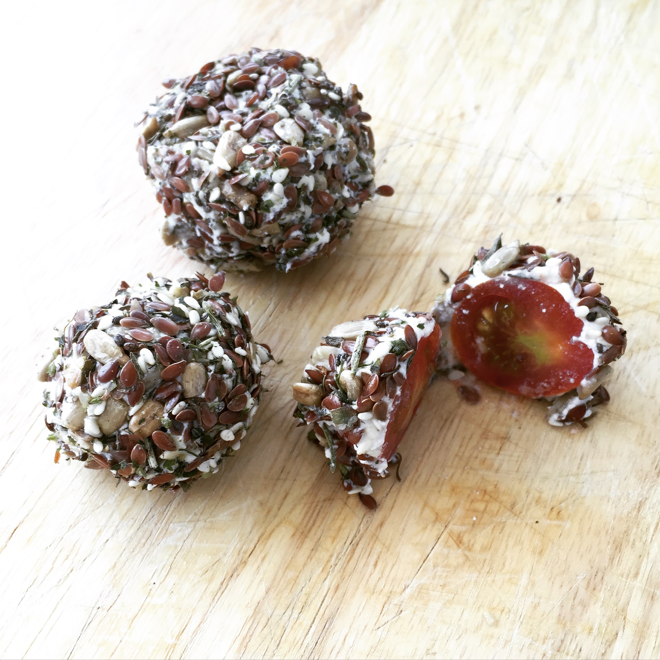 Bombones de tomatitos - Rocío Suárez Eytel